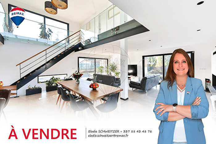 Maison à vendre - Hagenthal-le-Bas - 7 pièces - 4 chambres