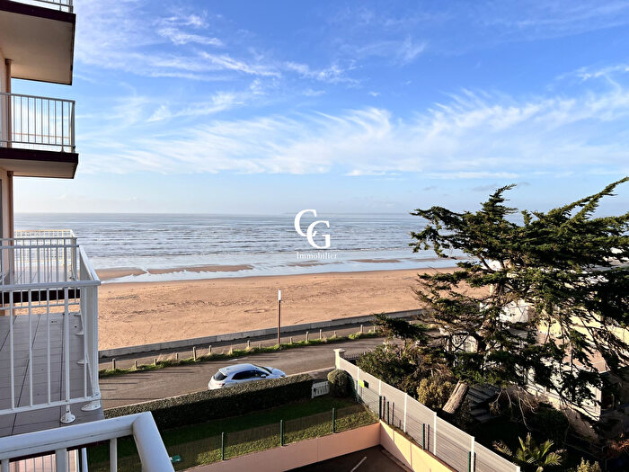 Appartement à vendre - Saint-Michel-Chef-Chef - 3 pièces - 1 chambre