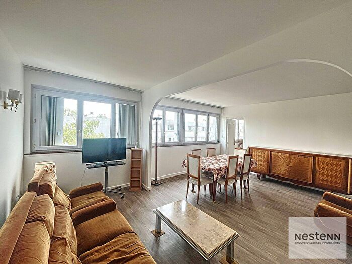Descartes, Massy : Appartement 3 pièces à louer