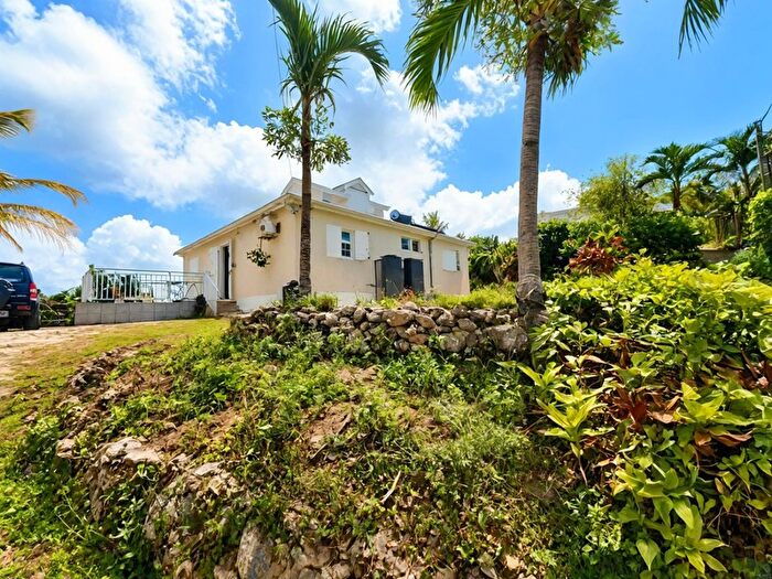 Sainte-Anne - Maison 4 pièces à vendre