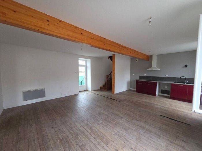 Saint-Sornin : Maison 3 pièces à louer