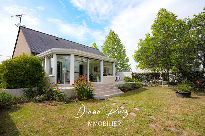 Maison 5 pièces à vendre à Corné