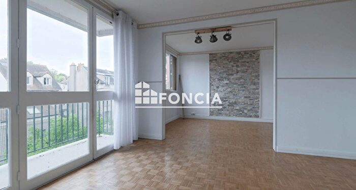 Appartement 3 pièces à Corbeil-Essonnes, Centre-ville, à vendre