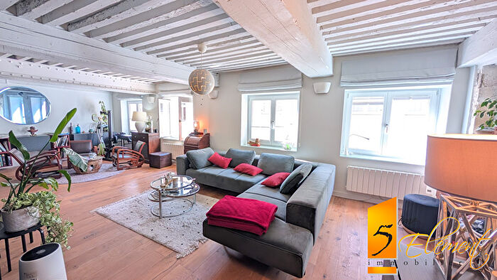 Appartement 3 pièces à Lyon 1er, Bas des Pentes, Presqu'île, à vendre