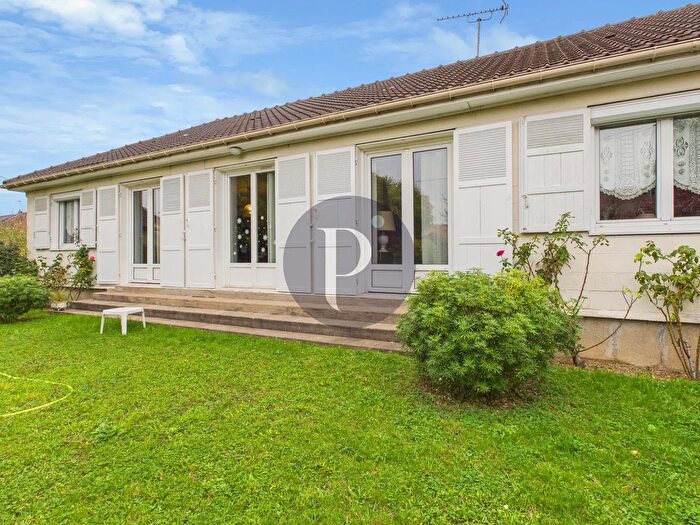 Maison à vendre - Wissous - 8 pièces - 5 chambres