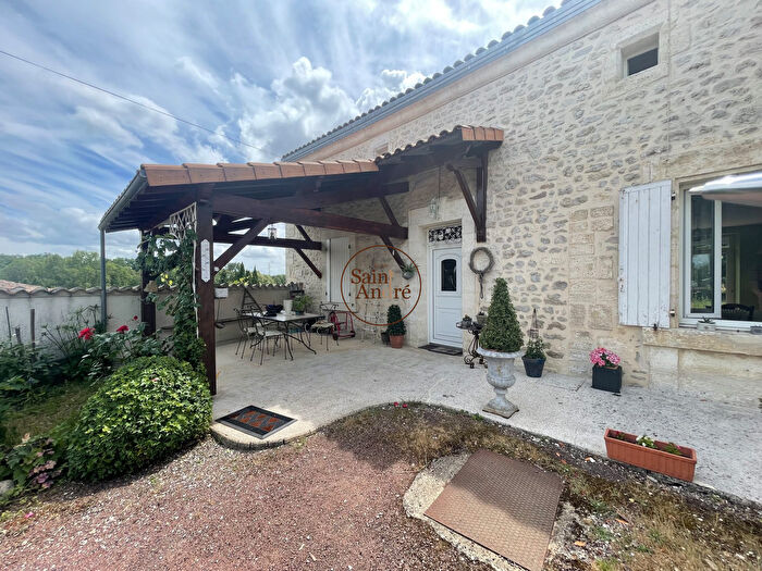 Maison 8 pièces à Champniers, à vendre