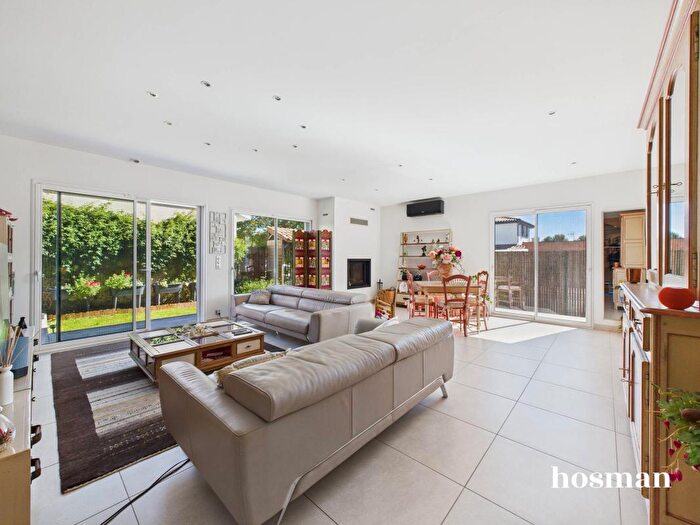 Maison à vendre - Mérignac, Les Eyquems - 5 pièces - 4 chambres