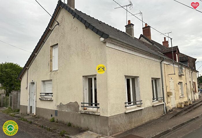 Maison à vendre - Jouet-sur-lAubois - 2 pièces - 1 chambre