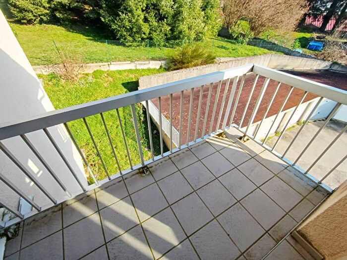 Saint-Didier-en-Velay : Appartement 1 pièce à louer