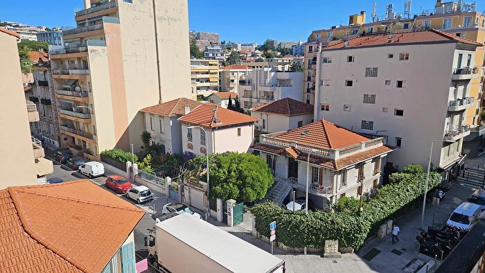 Nice, Arenas - Appartement 2 pièces à vendre