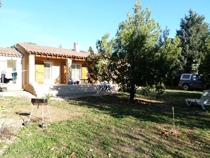 Centre Ville, Sorgues - Maison 4 pièces à louer