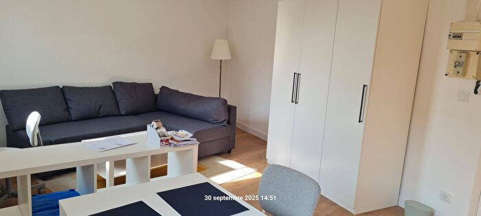 Appartement à louer - Centre-Ancienne Ville, Metz - 1 pièce