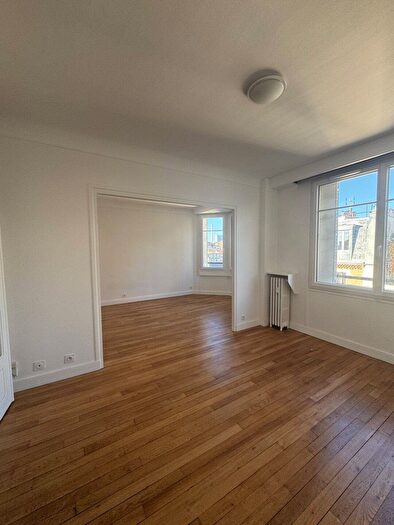 Appartement à louer - Violet Commerce, Paris ème arrondissement - 3 pièces - 1 chambre