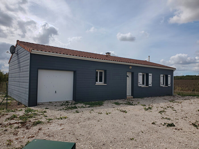 Maison 4 pièces à vendre à Mansle
