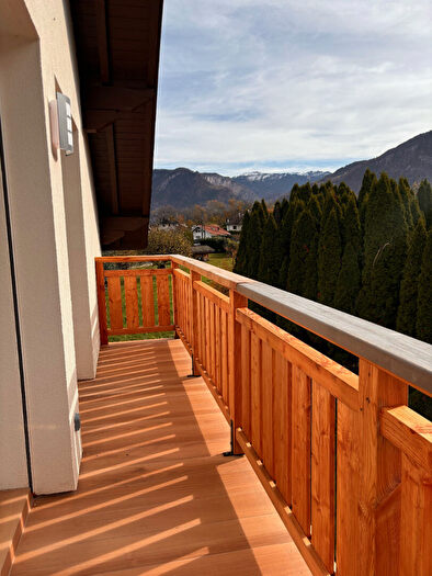 Appartement à louer - Marnaz - 3 pièces - 2 chambres