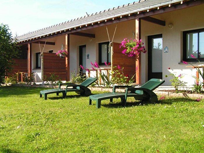 Appartement à louer - Poulfranc et Marais, Séné - 1 pièce