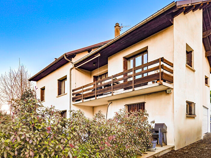 Maison à vendre - Belley - 8 pièces - 6 chambres