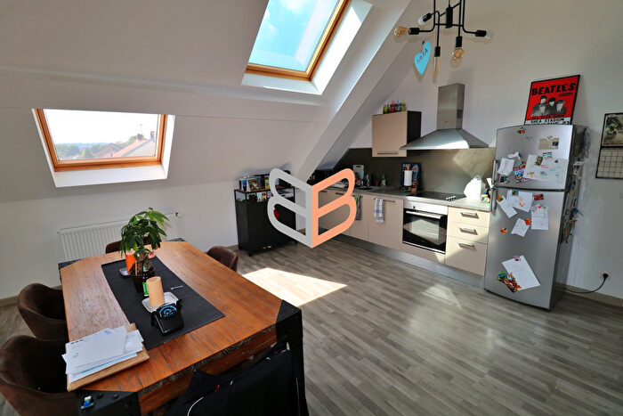 Appartement à vendre - Russange - 4 pièces - 3 chambres