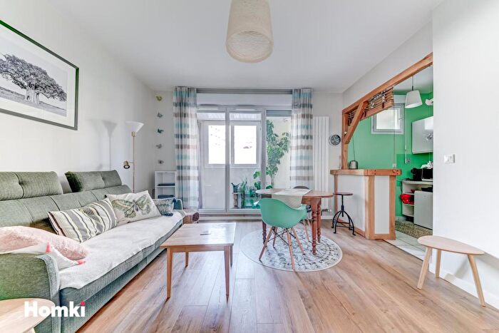 Appartement à vendre - Villeurbanne - 2 pièces - 1 chambre