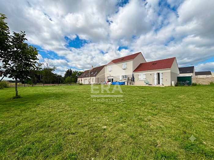 Maison 7 pièces à vendre à Évry-Grégy-sur-Yerre