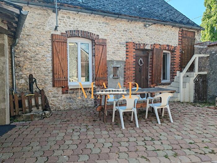 Maison à vendre - Boisville-la-Saint-Père - 5 pièces - 3 chambres