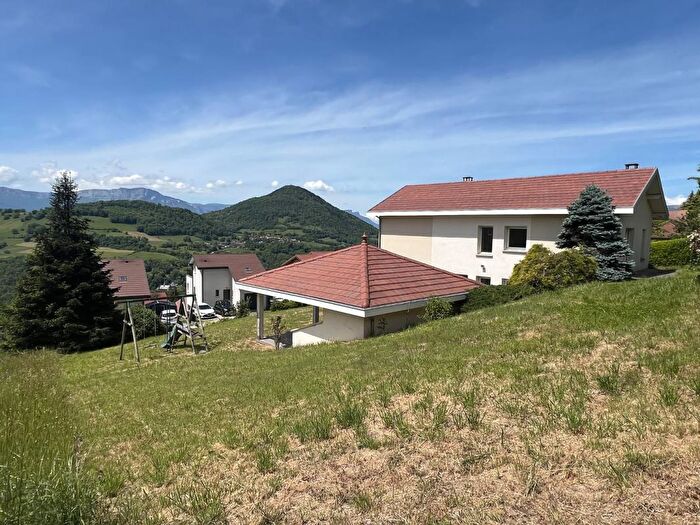 Maison 5 pièces à vendre à Saint-Martin-dUriage
