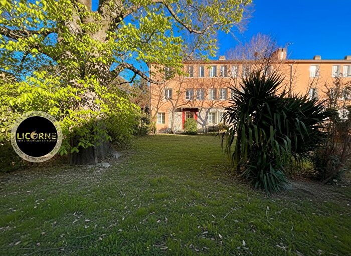 Appartement à vendre - Aix-en-Provence, Centre-ville - 4 pièces - 3 chambres