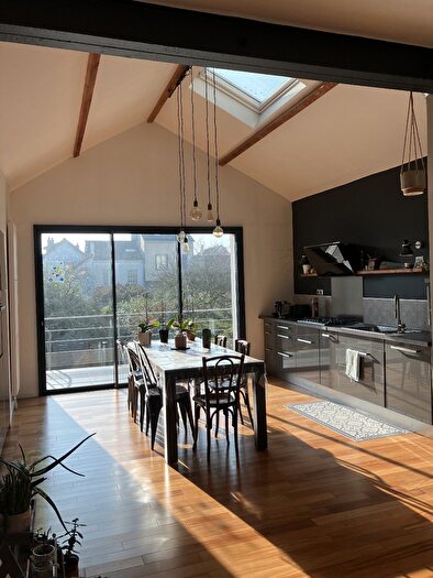 Maison à vendre - Suresnes, Plateau Ouest - 6 pièces - 3 chambres