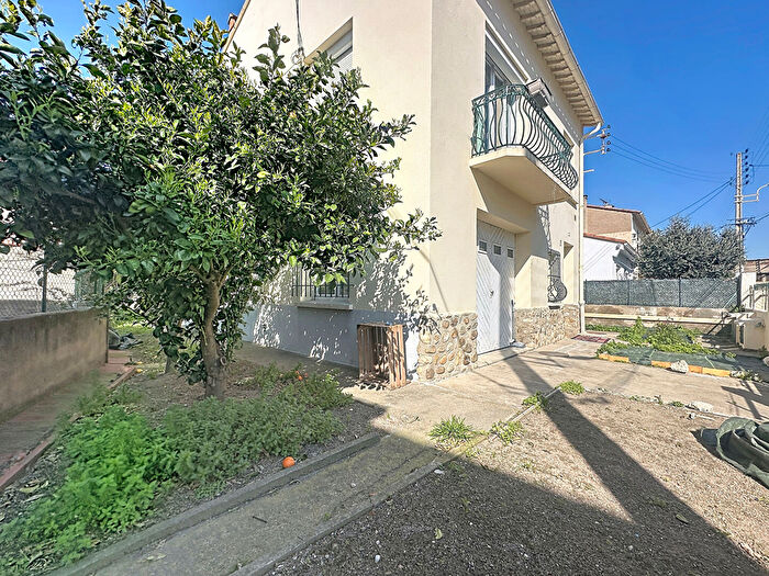 Maison à vendre - Perpignan, Saint-Assiscle - 6 pièces - 4 chambres