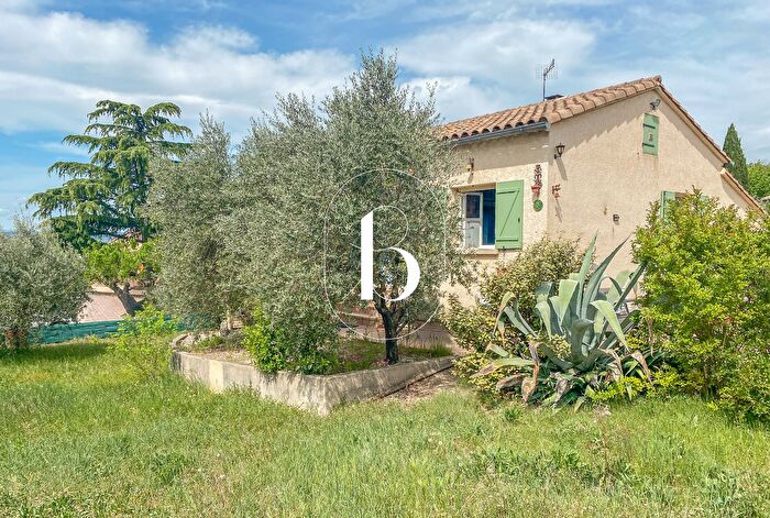 Maison 3 pièces à Barjac, à vendre