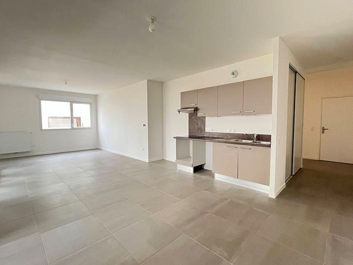 Lafond, La Rochelle : Appartement 4 pièces à louer
