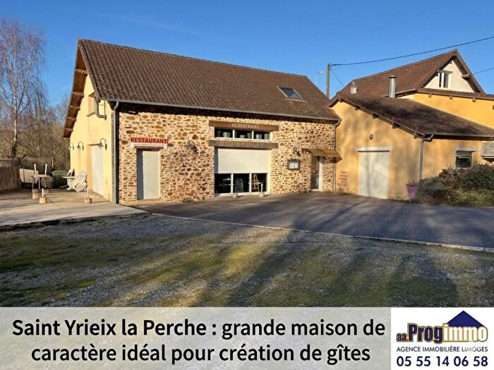 Maison 4 pièces à vendre à Saint-Yrieix-la-Perche