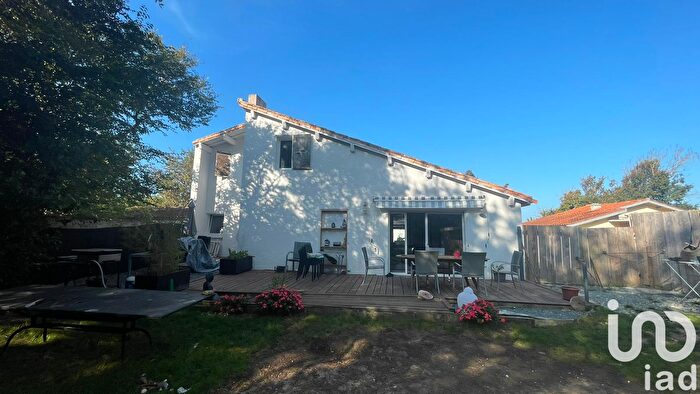 Maison à vendre - Saint-Denis-dOléron - 5 pièces - 4 chambres