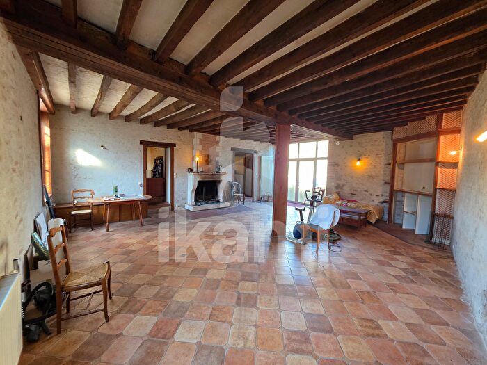 Maison à vendre - Artenay - 6 pièces - 4 chambres