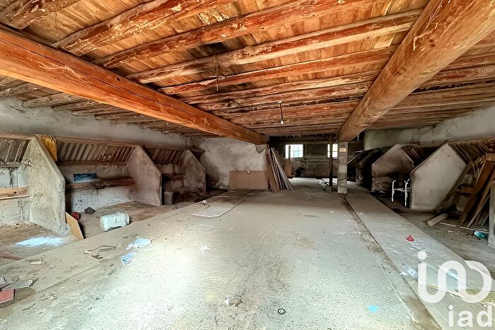 Maison à vendre - Roquefeuil - 8 pièces - 6 chambres