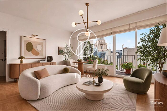 Paris 5ème, Val de Grâce : Appartement 4 pièces à vendre
