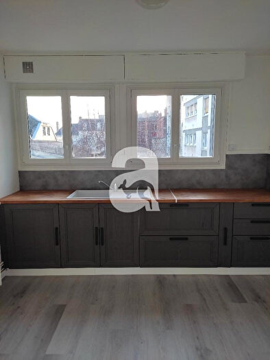 Appartement à louer - Soissons, Centre-ville - 3 pièces - 2 chambres