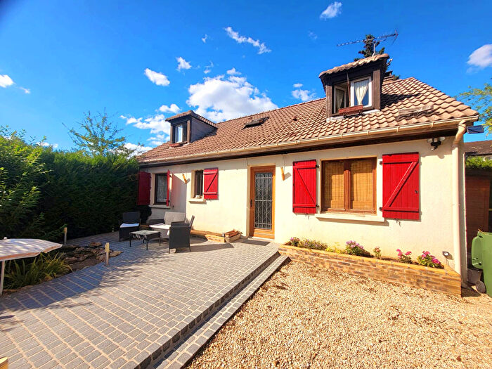 Maison à vendre - La Ferté-sous-Jouarre - 5 pièces - 4 chambres