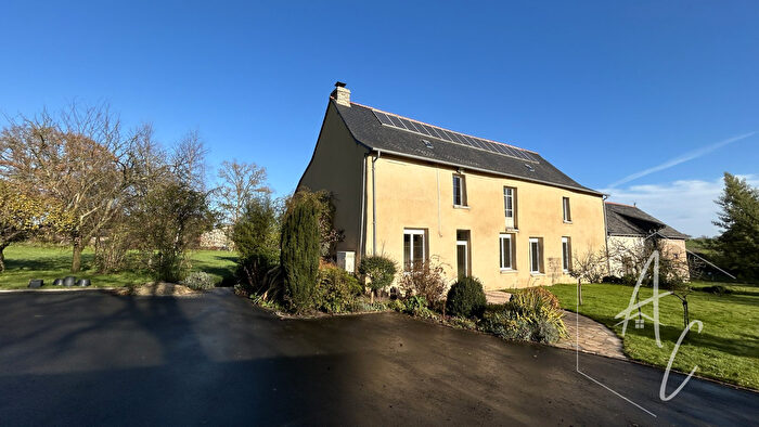 Maison à vendre - Domagné - 6 pièces - 4 chambres