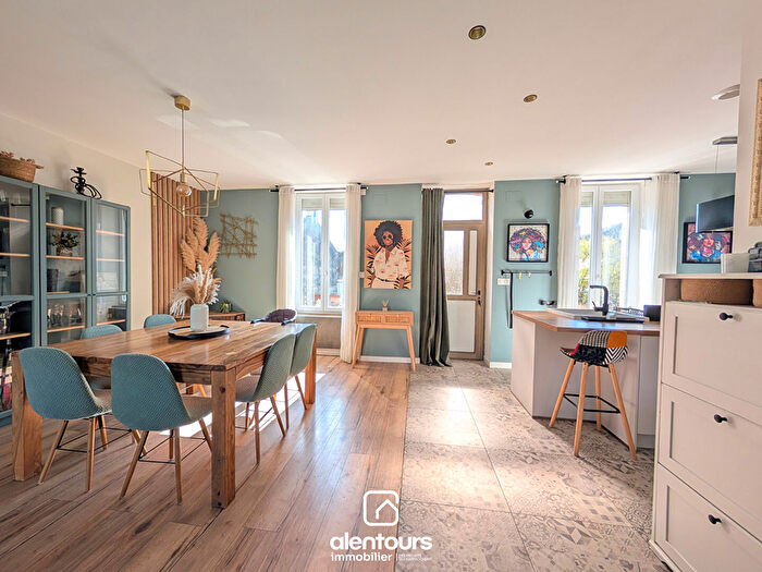 Maisons à vendre et appartements à louer - 2
