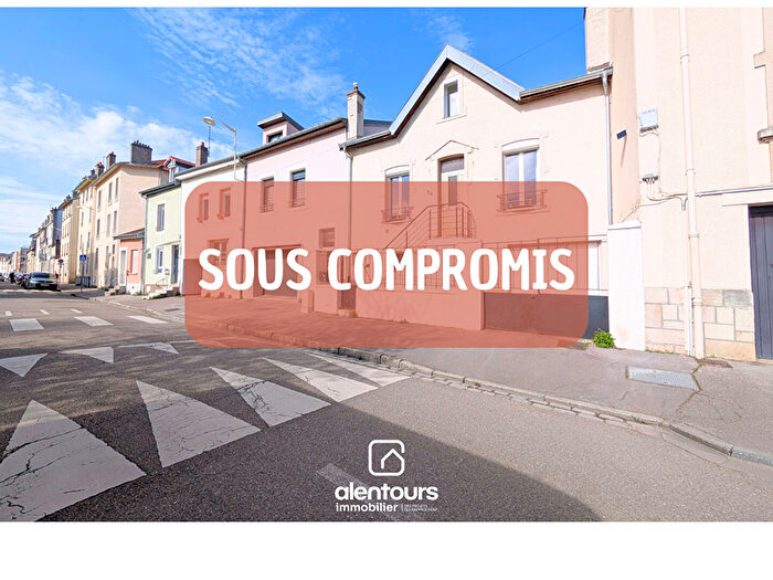 Nancy, Stanislas, Meurthe : Maison 8 pièces à vendre