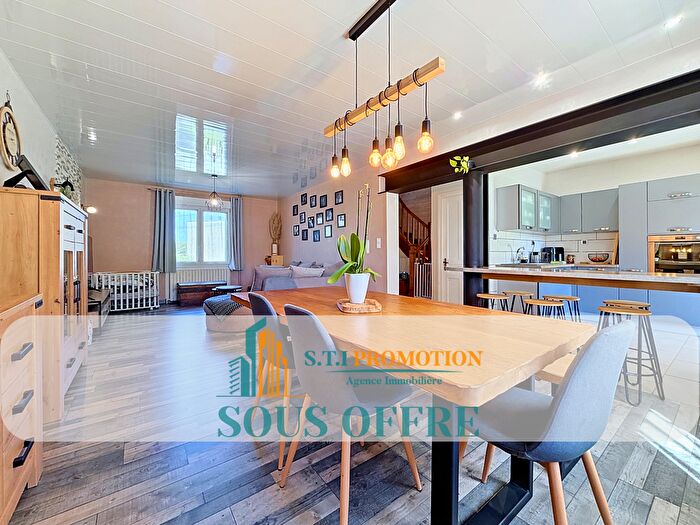 Maison 6 pièces à vendre à Morfontaine