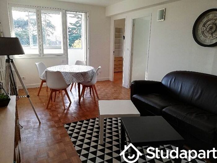 Minimes, Toulouse : Appartement 1 pièce à louer