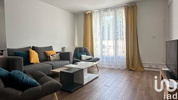 Appartement à vendre - Cergy, Axe Majeur, Horloge - 6 pièces - 5 chambres