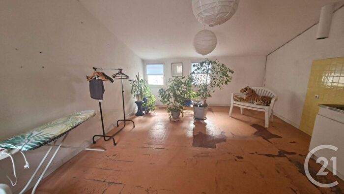 Maison à vendre - Narbonne, Cité - 7 pièces - 3 chambres