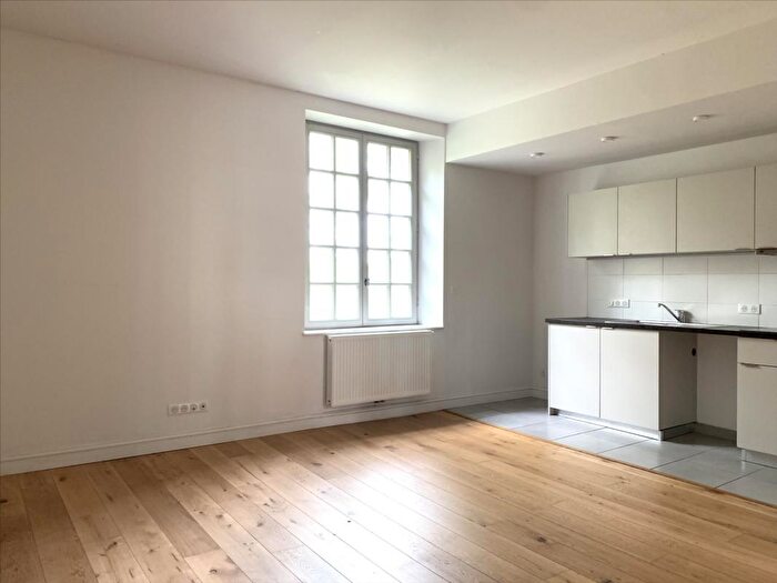 Appartement 4 pièces à louer à Nancy, Centre-ville, Charles III