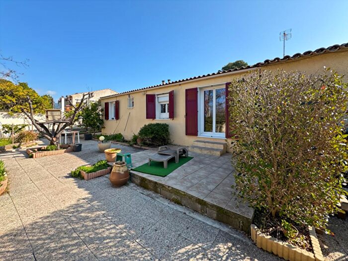 Maison à vendre - Roquebrune-sur-Argens, La Bouverie - 4 pièces - 3 chambres