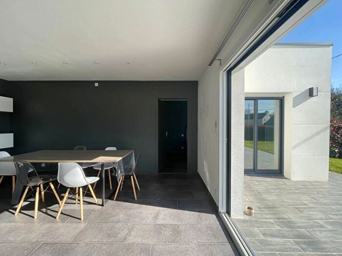 Maison à louer - Zone Industrielle du Prat, Vannes - 1 pièce - 3 chambres