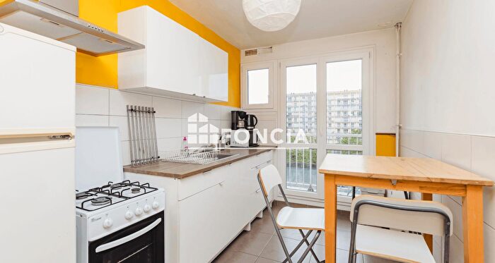 Appartement à vendre - Quartiers Nord-Ouest, Villejean - 3 pièces - 2 chambres