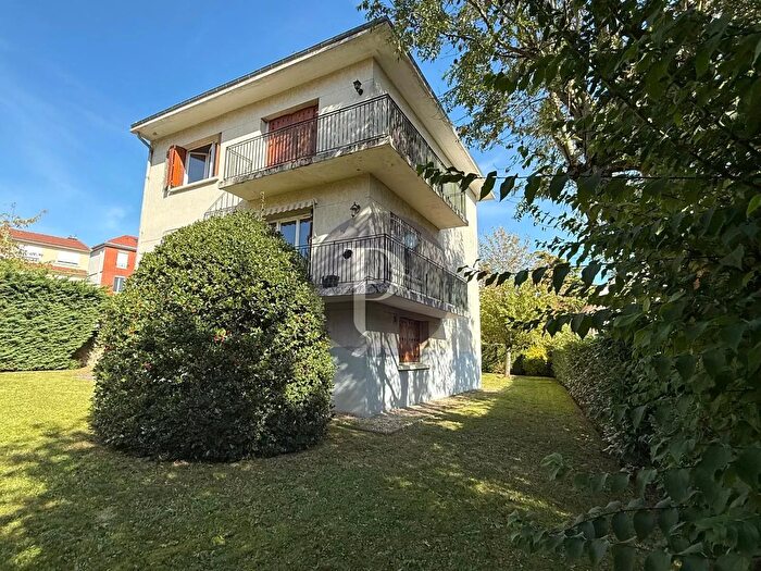 Appartement 8 pièces à Sceaux, Quatre-chemins, à vendre